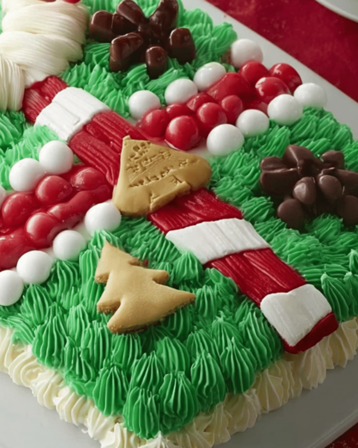 Ugly Sweater Cake – Best Holiday Dessert Idea Top 7 Designs