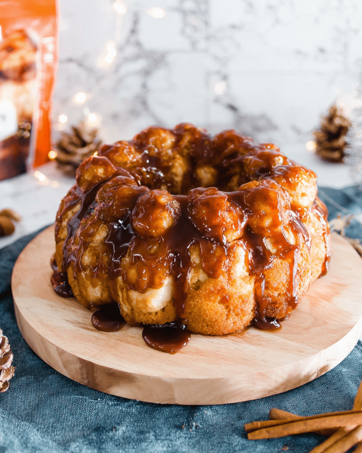 Gingerbread Monkey Bread – The Best Holiday Breakfast Recipe