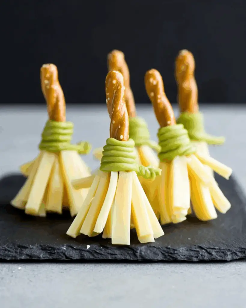 Witch’s Broomstick Snacks – Best 5-Minute Halloween Treat