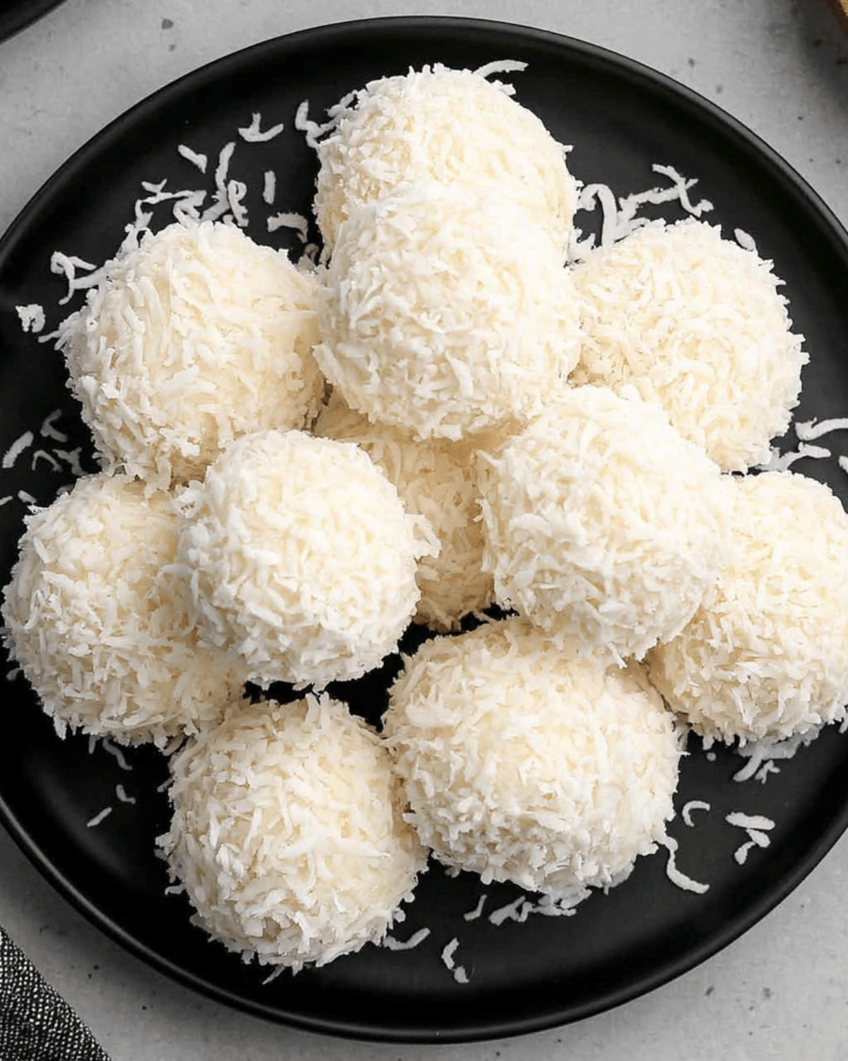 No Bake Coconut Snowballs – The Best Creamy Coconut Treat