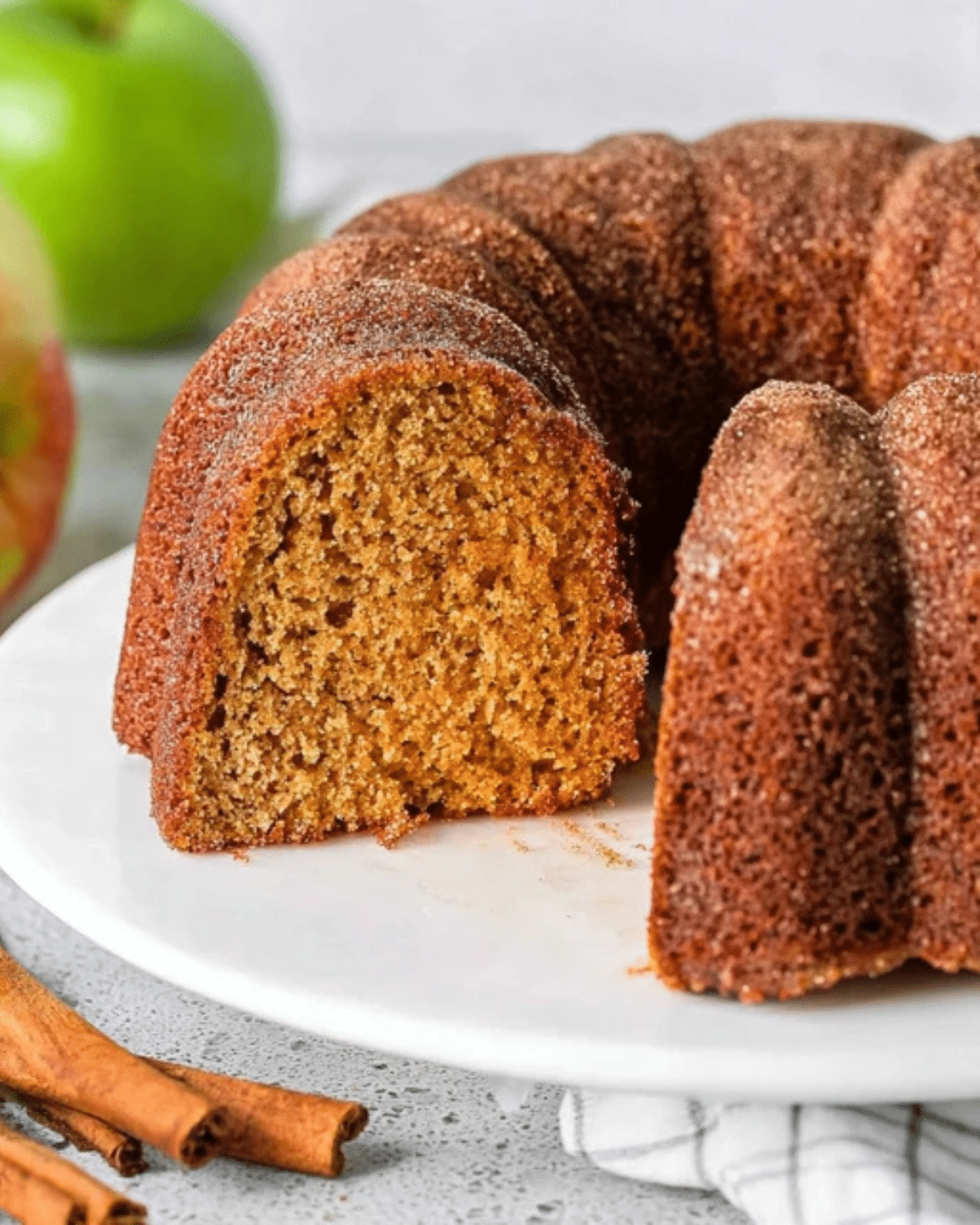 Apple Cider Donut Cake – Easy Fall Dessert Packed with Flavor