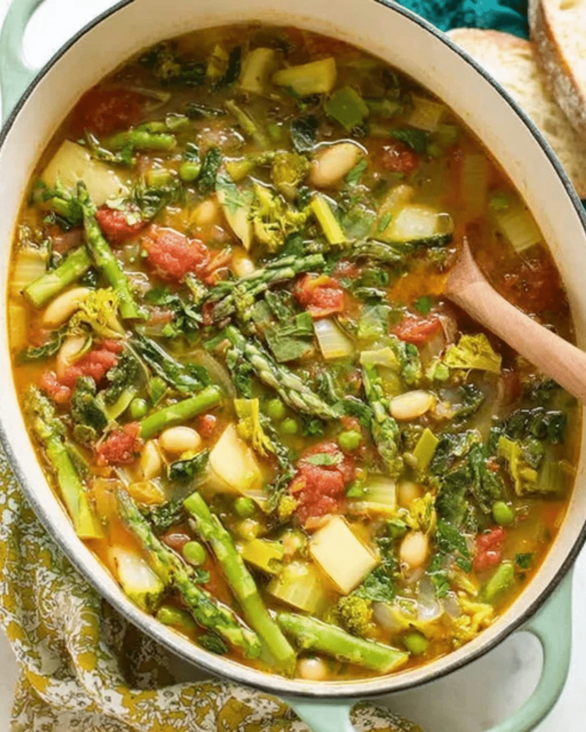 Spring Minestrone Soup – The Best Fresh Seasonal Soup